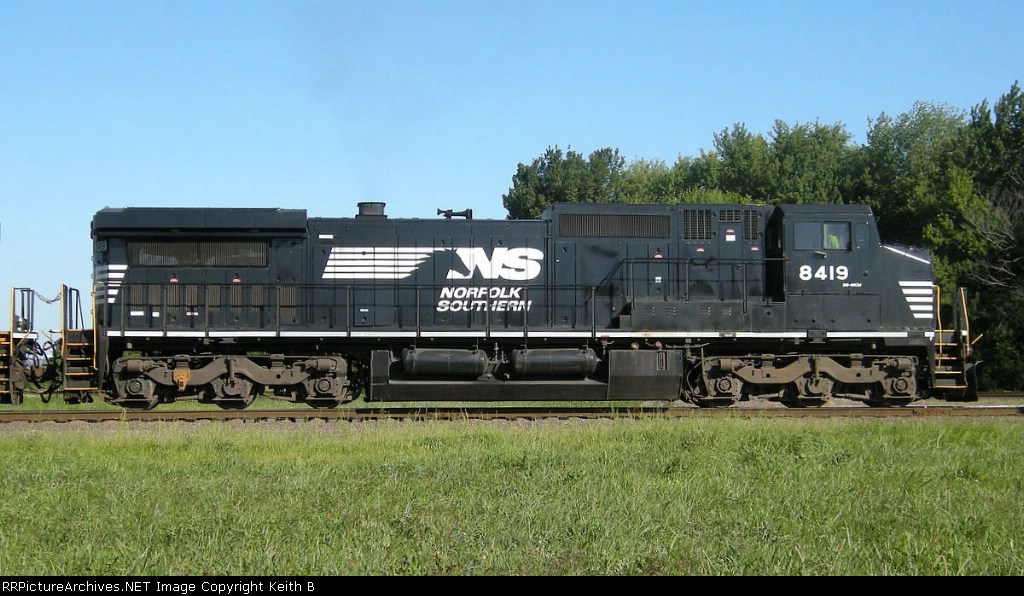 NS 8419